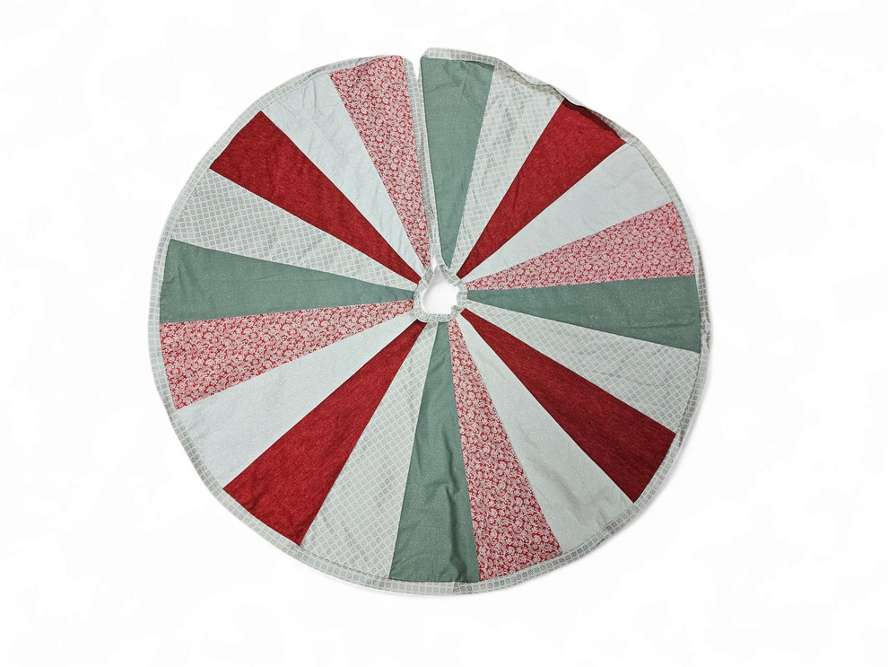 Pre-Cut Colorful Tree Skirt Kit 43"x43" approximate – Fabric 4 Fun LLC